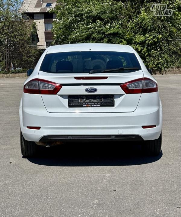 Balts Ford Mondeo 2013 Kretinga, ar dzinēja tilpumu 2.00 L un nobraukumu 335 tūkst. km par 5000 €, foto 7 vietnē AUTOMOTO.COM.LV