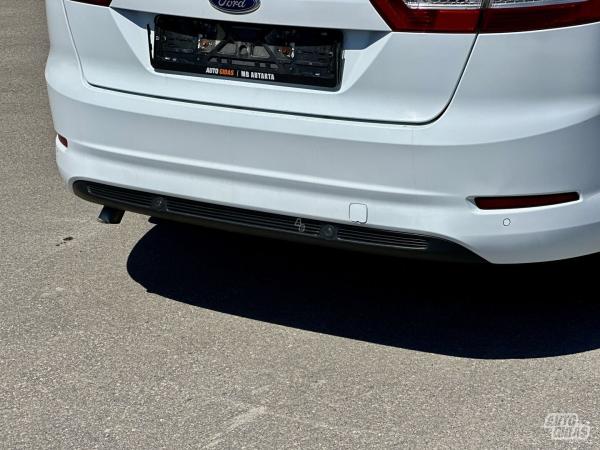 White Ford Mondeo 2013 in Kretinga, with an engine capacity of 2.00 L and mileage of 335 thousand km for 5000 €, photo 9 on AUTOMOTO.COM.LV
