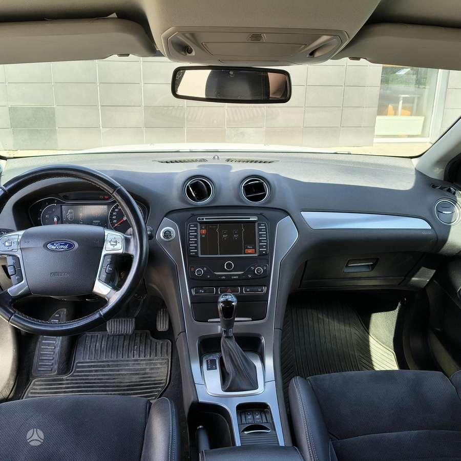 White Ford Mondeo 2013 in Kaunas, with an engine capacity of 2.00 L and mileage of 224 thousand km for 2900 €, photo 11 on AUTOMOTO.COM.LV