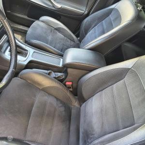 White Ford Mondeo 2013 in Kaunas, with an engine capacity of 2.00 L and mileage of 224 thousand km for 2900 €, photo 15 on AUTOMOTO.COM.LV