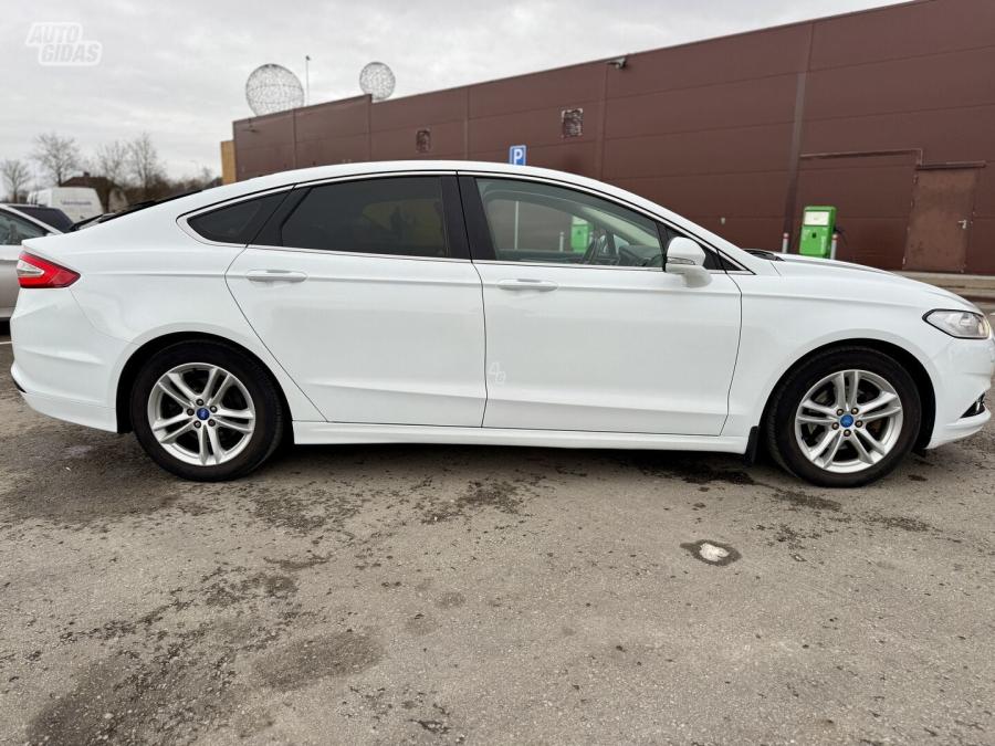 Balts Ford Mondeo 2015 Šauļi, ar dzinēja tilpumu 1.50 L un nobraukumu 171 tūkst. km par 6700 €, foto 19 vietnē AUTOMOTO.COM.LV