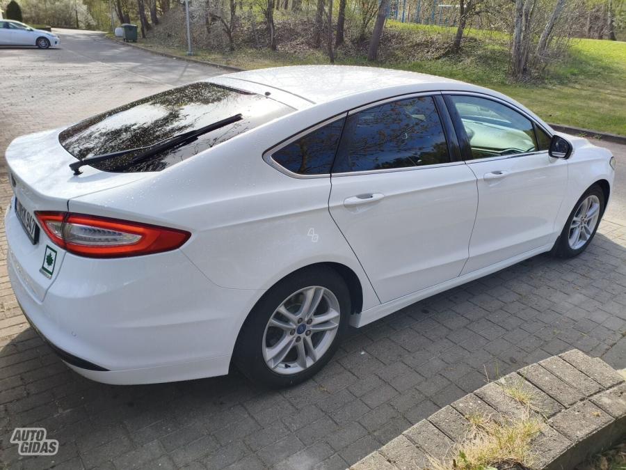 Balts Ford Mondeo 2015 Viļņa, ar dzinēja tilpumu 1.50 L un nobraukumu 173 tūkst. km par 7300 €, foto 3 vietnē AUTOMOTO.COM.LV