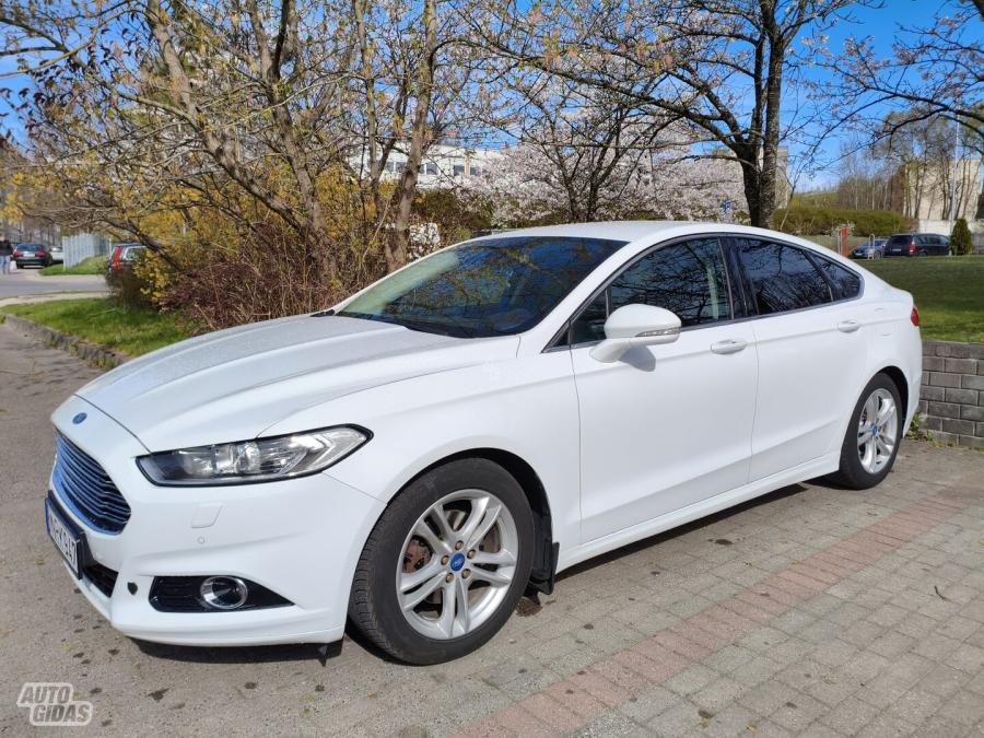 Balts Ford Mondeo 2015 Viļņa, ar dzinēja tilpumu 1.50 L un nobraukumu 173 tūkst. km par 7300 €, foto 7 vietnē AUTOMOTO.COM.LV