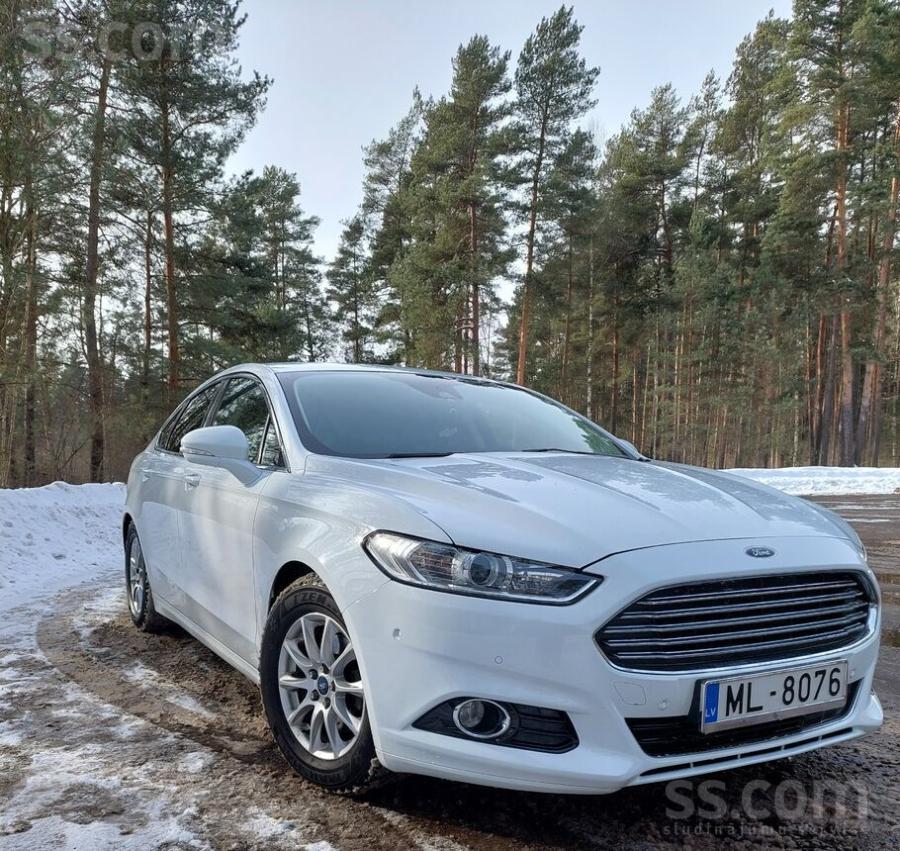 Balts Ford Mondeo 2015 Rīga, ar dzinēja tilpumu 2.00 L un nobraukumu 246 tūkst. km par 7500 €, foto 1 vietnē AUTOMOTO.COM.LV