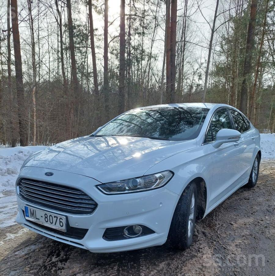 Balts Ford Mondeo 2015 Rīga, ar dzinēja tilpumu 2.00 L un nobraukumu 246 tūkst. km par 7500 €, foto 4 vietnē AUTOMOTO.COM.LV