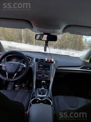 Balts Ford Mondeo 2015 Rīga, ar dzinēja tilpumu 2.00 L un nobraukumu 246 tūkst. km par 7500 €, foto 10 vietnē AUTOMOTO.COM.LV