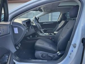 White Ford Mondeo 2015 in Jelgava, with an engine capacity of 2.00 L and mileage of 262 thousand km for 7950 €, photo 10 on AUTOMOTO.COM.LV