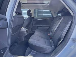 White Ford Mondeo 2015 in Jelgava, with an engine capacity of 2.00 L and mileage of 262 thousand km for 7950 €, photo 11 on AUTOMOTO.COM.LV