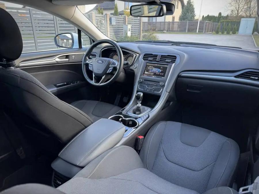 White Ford Mondeo 2015 in Jelgava, with an engine capacity of 2.00 L and mileage of 262 thousand km for 7950 €, photo 14 on AUTOMOTO.COM.LV