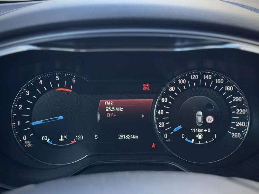 White Ford Mondeo 2015 in Jelgava, with an engine capacity of 2.00 L and mileage of 262 thousand km for 7950 €, photo 20 on AUTOMOTO.COM.LV