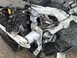 White Ford Mondeo 2015 in Panevezys, with an engine capacity of 1.50 L and mileage of 109 thousand km for 2500 €, photo 6 on AUTOMOTO.COM.LV