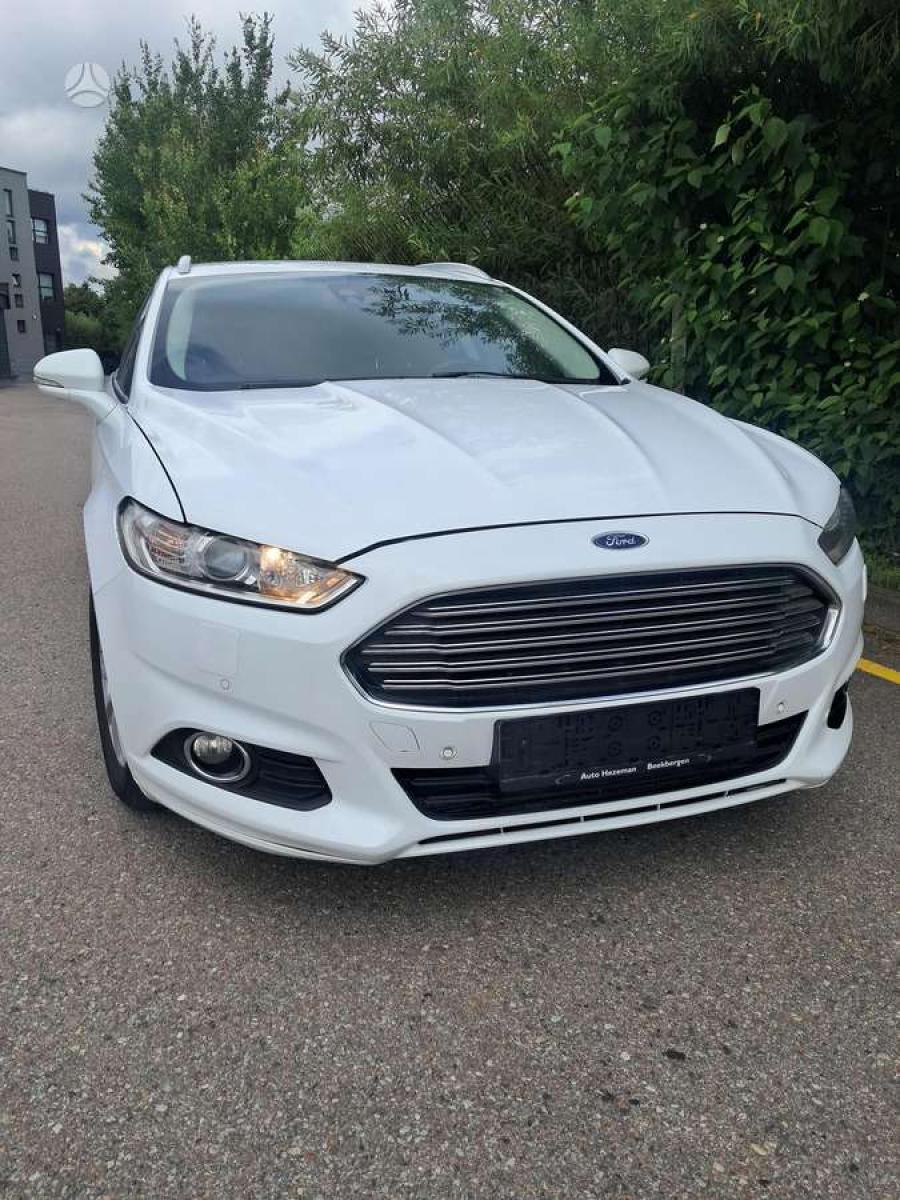 White Ford Mondeo 2015 in Kaunas, with an engine capacity of 1.56 L and mileage of 227 thousand km for 4990 €, photo 3 on AUTOMOTO.COM.LV