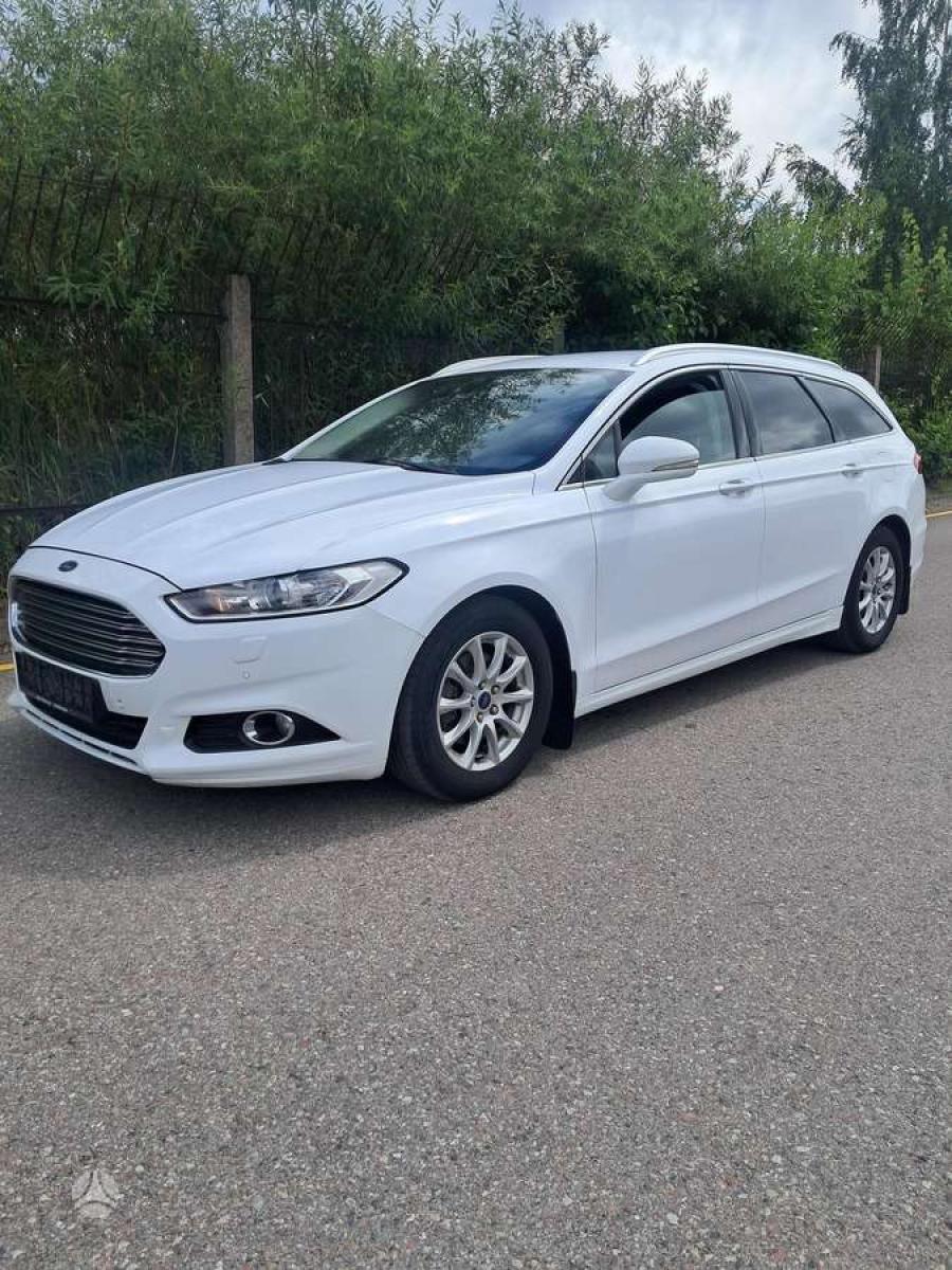 White Ford Mondeo 2015 in Kaunas, with an engine capacity of 1.56 L and mileage of 227 thousand km for 4990 €, photo 5 on AUTOMOTO.COM.LV