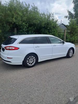 White Ford Mondeo 2015 in Kaunas, with an engine capacity of 1.56 L and mileage of 227 thousand km for 4990 €, photo 12 on AUTOMOTO.COM.LV