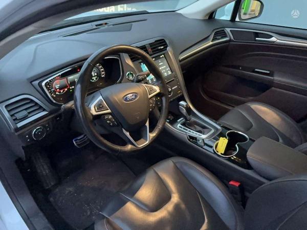 Balts Ford Mondeo 2016 Kauņa, ar dzinēja tilpumu 2.00 L un nobraukumu 228 tūkst. km par 9950 €, foto 7 vietnē AUTOMOTO.COM.LV