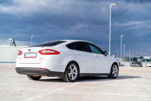 White Ford Mondeo 2016 in Vilnius, with an engine capacity of 1.50 L and mileage of 166 thousand km for 8900 €, photo 14 on AUTOMOTO.COM.LV