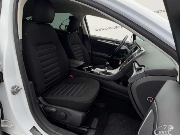 Balts Ford Mondeo 2016 Viļņa, ar dzinēja tilpumu 1.50 L un nobraukumu 171 tūkst. km par 7900 €, foto 8 vietnē AUTOMOTO.COM.LV