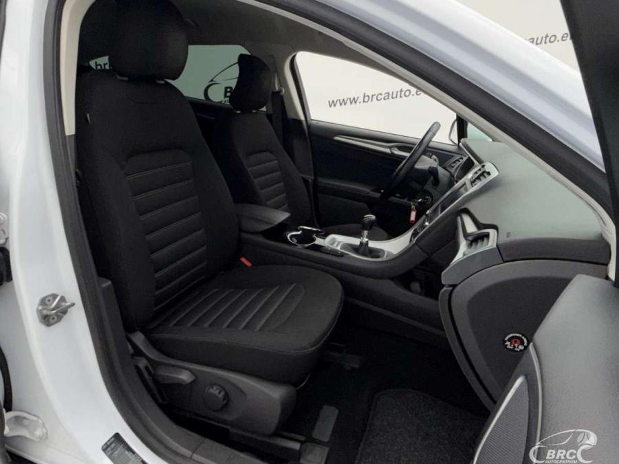 White Ford Mondeo 2016 in Vilnius, with an engine capacity of 1.50 L and mileage of 171 thousand km for 7900 €, photo 9 on AUTOMOTO.COM.LV