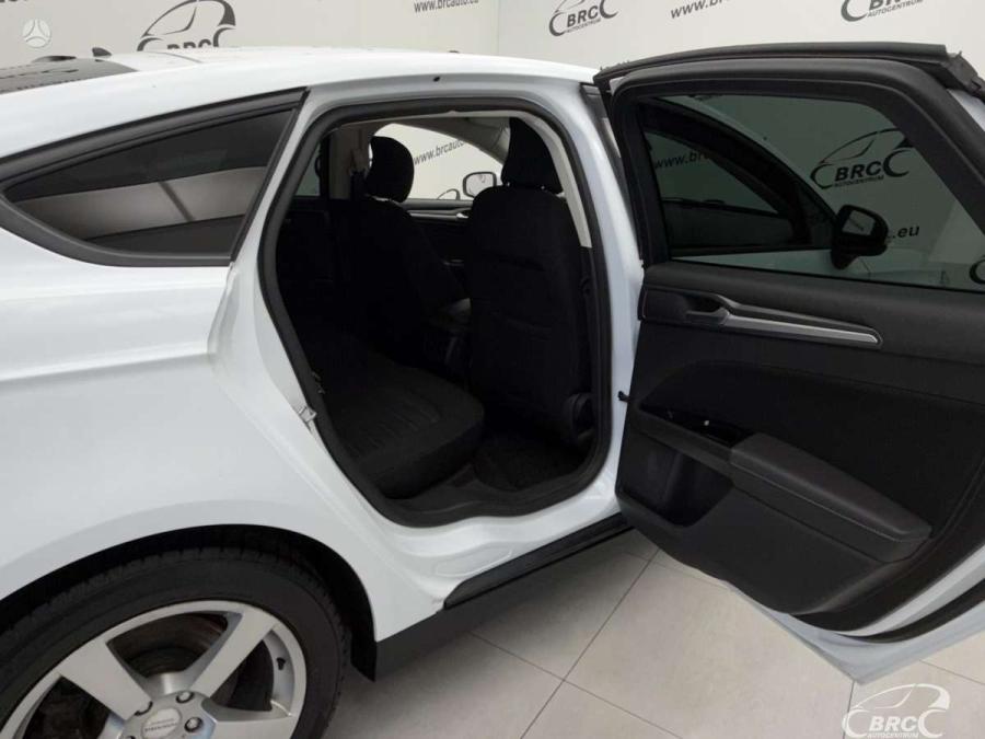 White Ford Mondeo 2016 in Vilnius, with an engine capacity of 1.50 L and mileage of 171 thousand km for 7900 €, photo 14 on AUTOMOTO.COM.LV
