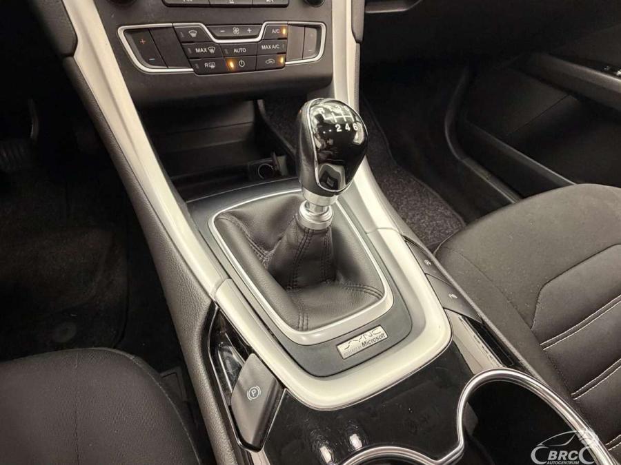 White Ford Mondeo 2016 in Vilnius, with an engine capacity of 1.50 L and mileage of 171 thousand km for 7900 €, photo 27 on AUTOMOTO.COM.LV