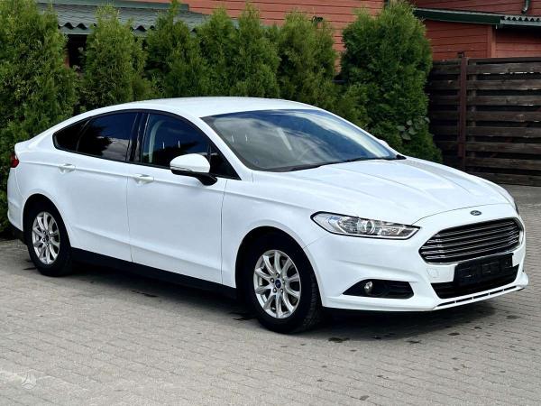 Ford Mondeo 2016 Kretinga vietnē Balts Ford Mondeo 2016 Kretinga, ar dzinēja tilpumu 1.50 L un nobraukumu 266 tūkst. km par 5950 €, foto 6 vietnē AUTOMOTO.COM.LV