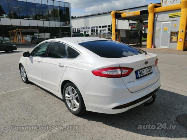 White Ford Mondeo 2017 in Tallinn, with an engine capacity of 2.00 L and mileage of 203 thousand km for 8200 €, photo 5 on AUTOMOTO.COM.LV
