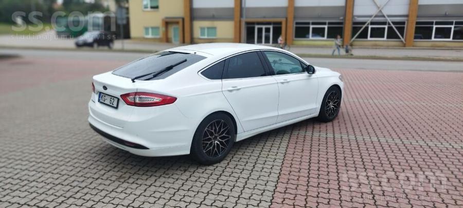 White Ford Mondeo 2017 in Madona, with an engine capacity of 2.00 L and mileage of 276 thousand km for 6800 €, photo 6 on AUTOMOTO.COM.LV