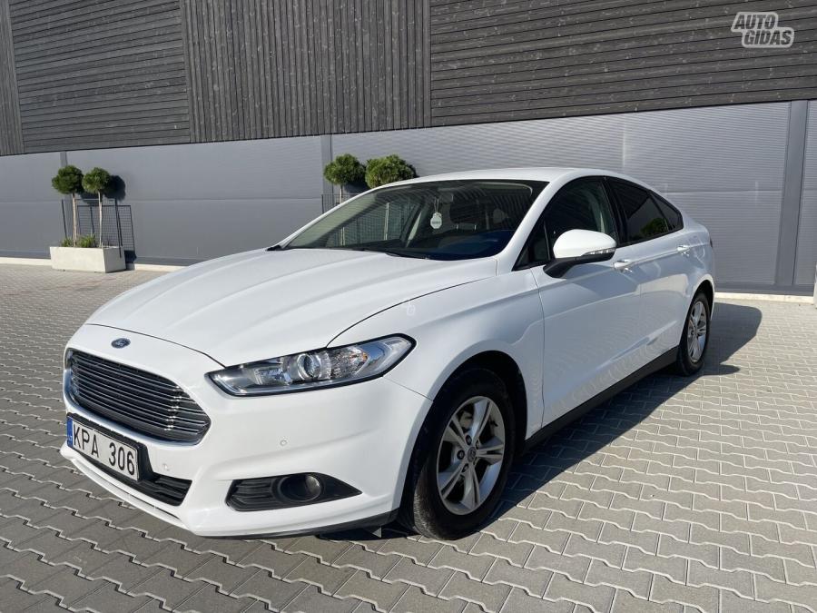 White Ford Mondeo 2018 in Siauliai, with an engine capacity of 2.00 L and mileage of 200 thousand km for 7150 €, photo 2 on AUTOMOTO.COM.LV