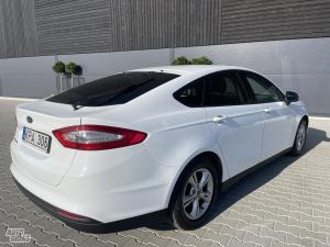 White Ford Mondeo 2018 in Siauliai, with an engine capacity of 2.00 L and mileage of 200 thousand km for 7150 €, photo 5 on AUTOMOTO.COM.LV