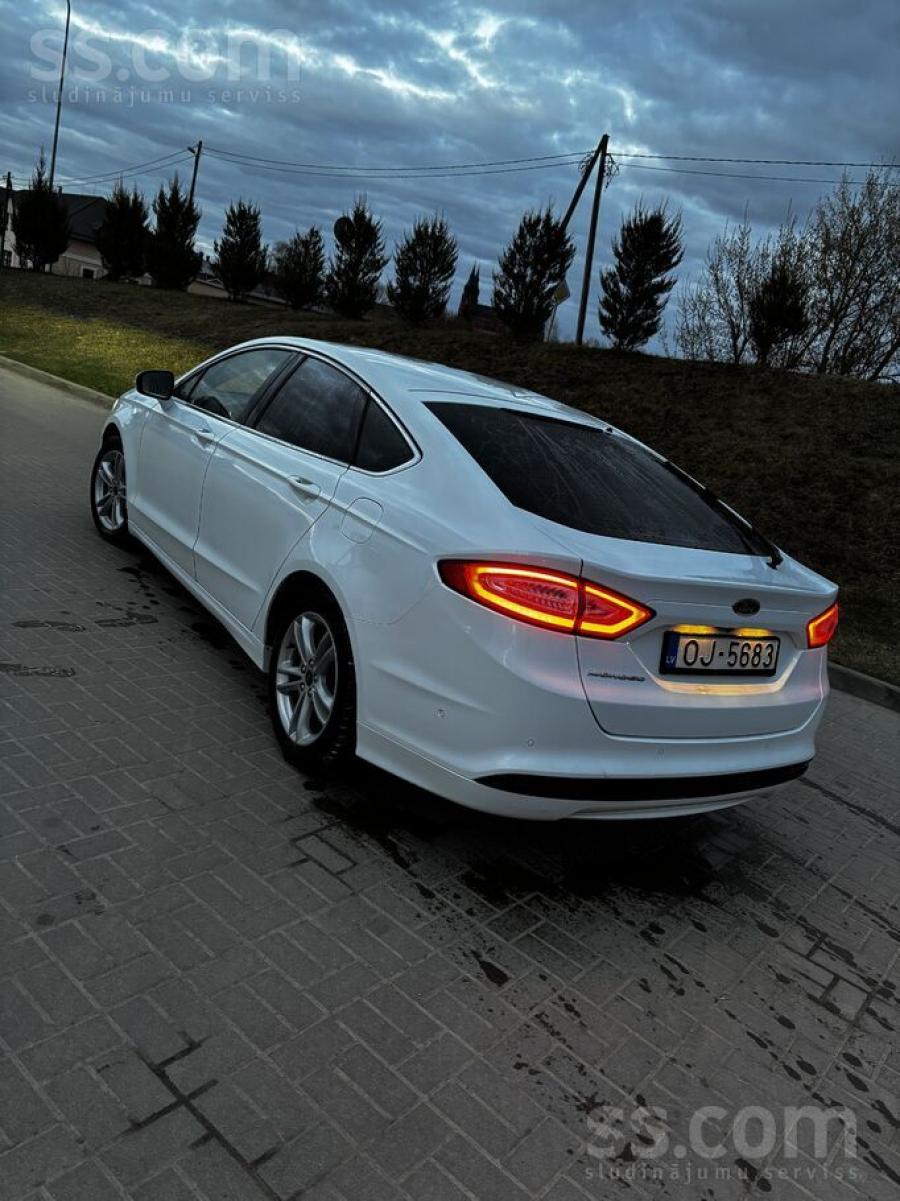 Balts Ford Mondeo 2018 Rēzekne, ar dzinēja tilpumu 2.00 L un nobraukumu 345 tūkst. km par 7999 €, foto 4 vietnē AUTOMOTO.COM.LV