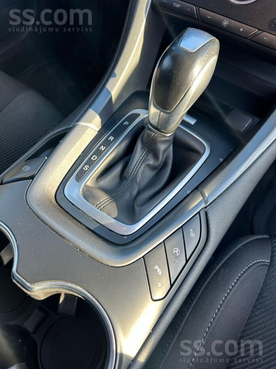 Balts Ford Mondeo 2018 Rēzekne, ar dzinēja tilpumu 2.00 L un nobraukumu 345 tūkst. km par 7999 €, foto 12 vietnē AUTOMOTO.COM.LV