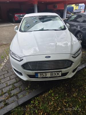 Balts Ford Mondeo 2018 Tallina, ar dzinēja tilpumu 2.00 L un nobraukumu 134 tūkst. km par 9700 €, foto  vietnē AUTOMOTO.COM.LV
