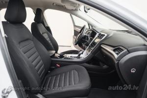 Balts Ford Mondeo 2018 Tallina, ar dzinēja tilpumu 2.00 L un nobraukumu 278 tūkst. km par 7599 €, foto 11 vietnē AUTOMOTO.COM.LV