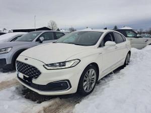 Balts Ford Mondeo 2019 Tauragė, ar dzinēja tilpumu 2.00 L un nobraukumu 283 tūkst. km par 10500 €, foto  vietnē AUTOMOTO.COM.LV