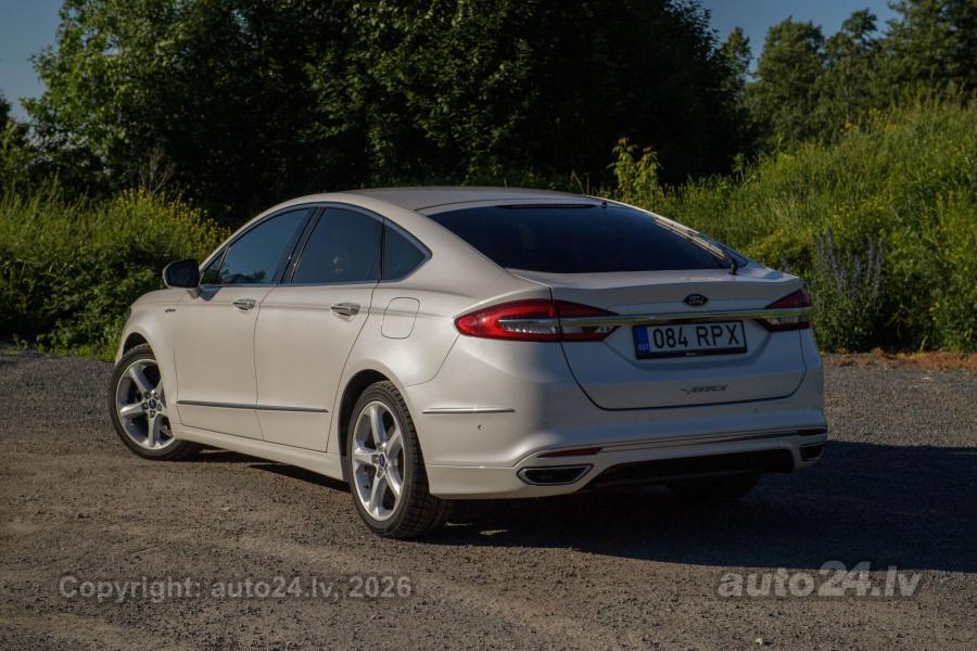 White Ford Mondeo 2019 in Tallinn, with an engine capacity of 2.00 L and mileage of 84 thousand km for 18800 €, photo 10 on AUTOMOTO.COM.LV