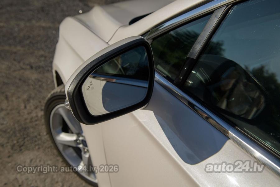 White Ford Mondeo 2019 in Tallinn, with an engine capacity of 2.00 L and mileage of 84 thousand km for 18800 €, photo 12 on AUTOMOTO.COM.LV