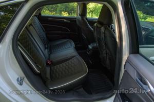 White Ford Mondeo 2019 in Tallinn, with an engine capacity of 2.00 L and mileage of 84 thousand km for 18800 €, photo 18 on AUTOMOTO.COM.LV