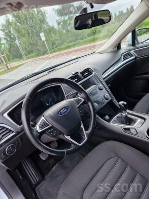 Balts Ford Mondeo 2019 Jelgava, ar dzinēja tilpumu 2.00 L un nobraukumu 159 tūkst. km par 8300 €, foto 12 vietnē AUTOMOTO.COM.LV
