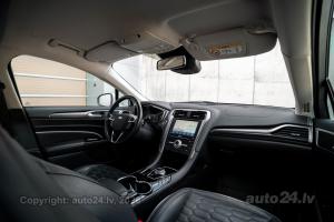 Balts Ford Mondeo 2019 Tartu, ar dzinēja tilpumu 2.00 L un nobraukumu 84 tūkst. km par 18900 €, foto 4 vietnē AUTOMOTO.COM.LV