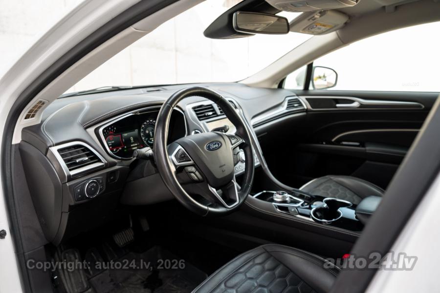 Balts Ford Mondeo 2019 Tartu, ar dzinēja tilpumu 2.00 L un nobraukumu 84 tūkst. km par 18900 €, foto 5 vietnē AUTOMOTO.COM.LV
