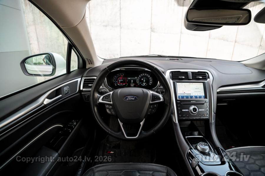 Balts Ford Mondeo 2019 Tartu, ar dzinēja tilpumu 2.00 L un nobraukumu 84 tūkst. km par 18900 €, foto 9 vietnē AUTOMOTO.COM.LV