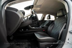 Balts Ford Mondeo 2019 Tartu, ar dzinēja tilpumu 2.00 L un nobraukumu 84 tūkst. km par 18900 €, foto 12 vietnē AUTOMOTO.COM.LV