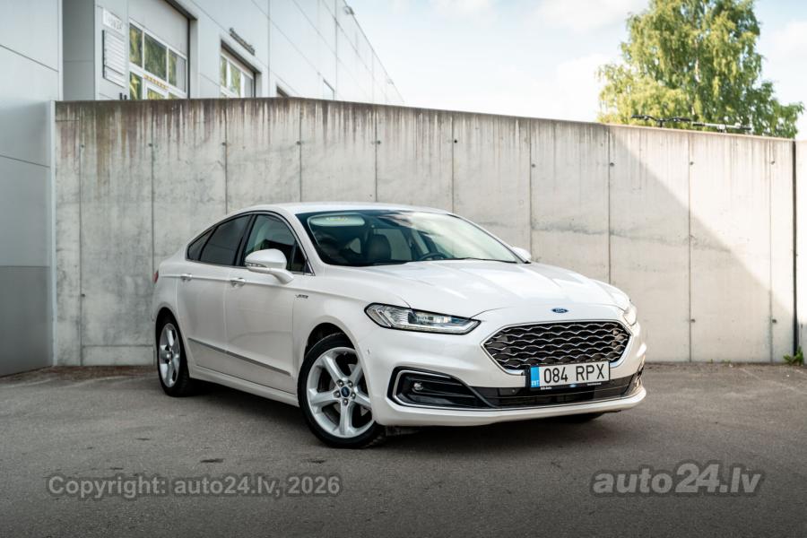 Balts Ford Mondeo 2019 Tartu, ar dzinēja tilpumu 2.00 L un nobraukumu 84 tūkst. km par 18900 €, foto 14 vietnē AUTOMOTO.COM.LV