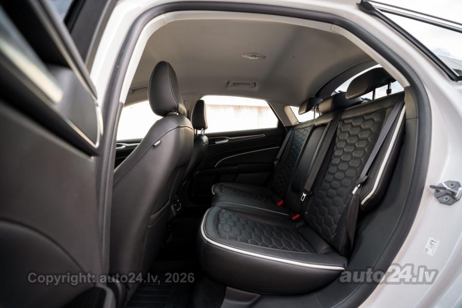 Balts Ford Mondeo 2019 Tartu, ar dzinēja tilpumu 2.00 L un nobraukumu 84 tūkst. km par 18900 €, foto 17 vietnē AUTOMOTO.COM.LV
