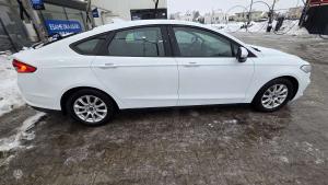 White Ford Mondeo 2020 in Kaunas, with an engine capacity of 2.00 L and mileage of 132 thousand km for 9200 €, photo 4 on AUTOMOTO.COM.LV