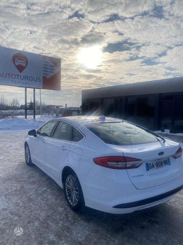 Balts Ford Mondeo 2021 Tauragė, ar dzinēja tilpumu 2.00 L un nobraukumu 315 tūkst. km par 10900 €, foto 6 vietnē AUTOMOTO.COM.LV