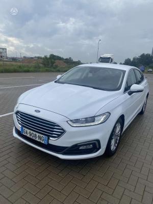 Balts Ford Mondeo 2021 Tauragė, ar dzinēja tilpumu 2.00 L un nobraukumu 326 tūkst. km par 8999 €, foto 4 vietnē AUTOMOTO.COM.LV