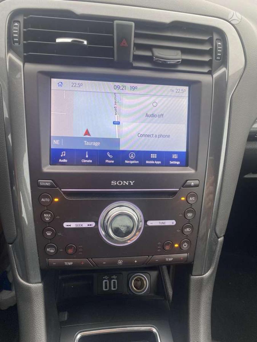 Balts Ford Mondeo 2021 Tauragė, ar dzinēja tilpumu 2.00 L un nobraukumu 326 tūkst. km par 8999 €, foto 12 vietnē AUTOMOTO.COM.LV