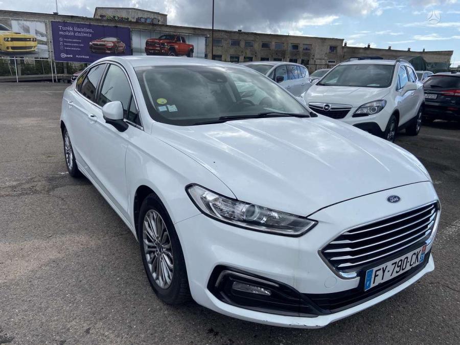 Balts Ford Mondeo 2021 Klaipėda, ar dzinēja tilpumu 2.00 L un nobraukumu 2 tūkst. km par 10800 €, foto 12 vietnē AUTOMOTO.COM.LV