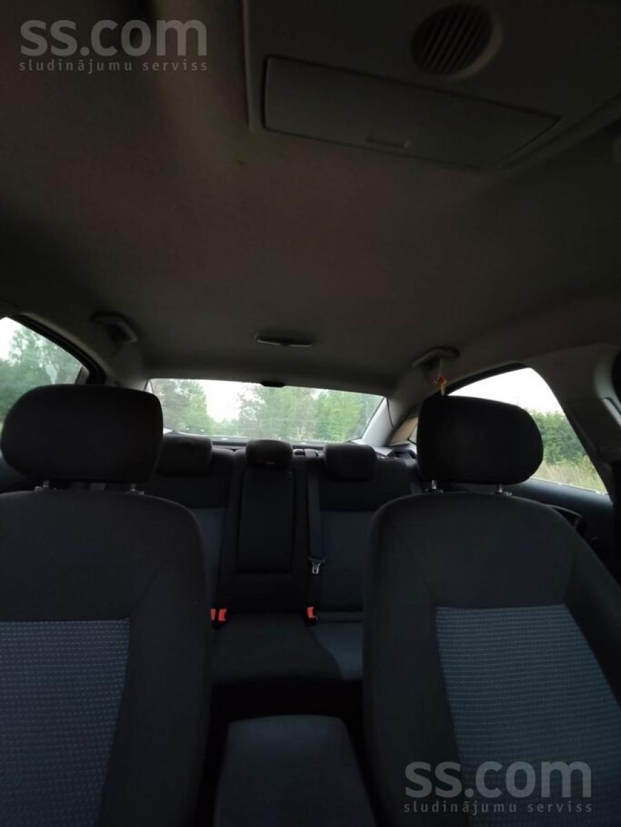 Balts Ford Mondeo 2008 Rēzekne, ar dzinēja tilpumu 2.00 L un nobraukumu 269 tūkst. km par 2250 €, foto 6 vietnē AUTOMOTO.COM.LV